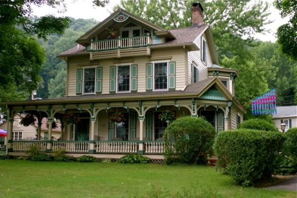 Chestnut Hill on the Delaware | VisitNJ.org