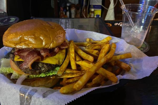 Hudson Burgers and Beers | VisitNJ.org